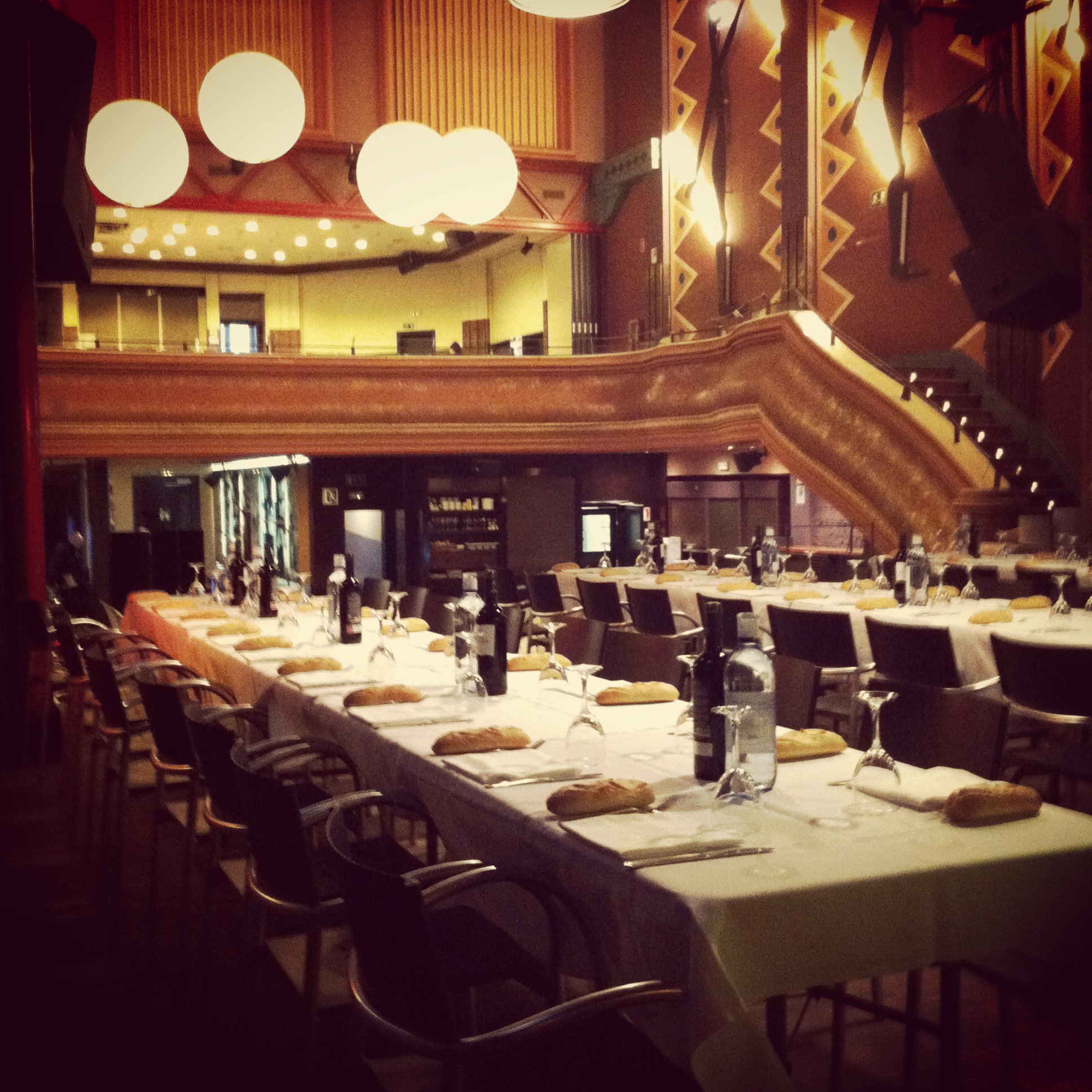 comedor-vista-escenario-1 - Kafe Antzokia